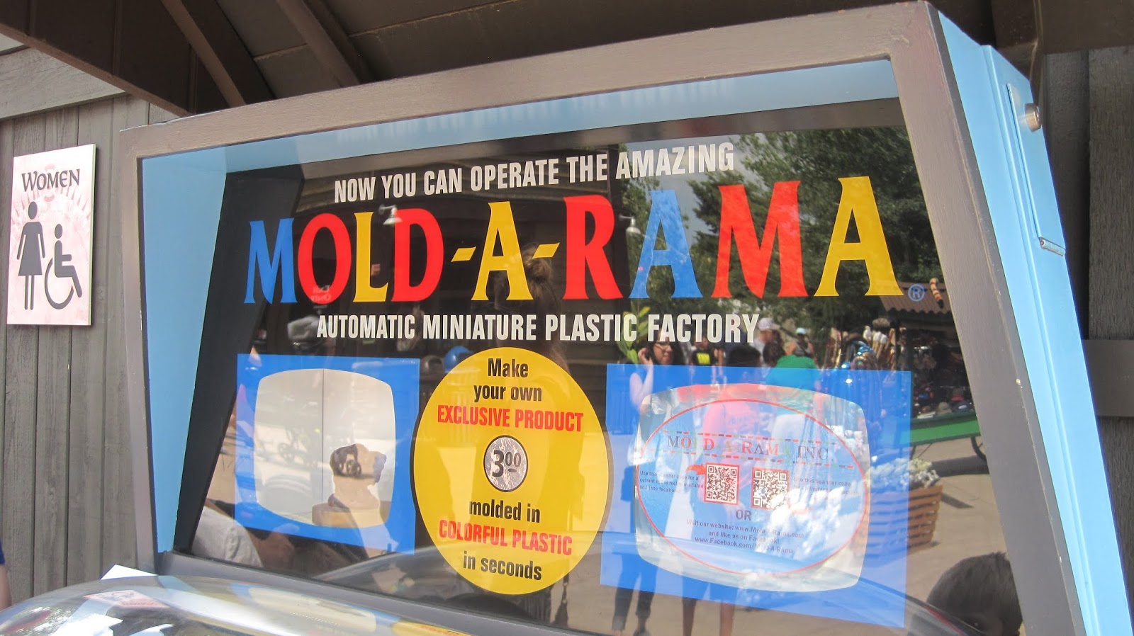 Rita's Sew Fun: Mold-A-Rama Souvenirs!!