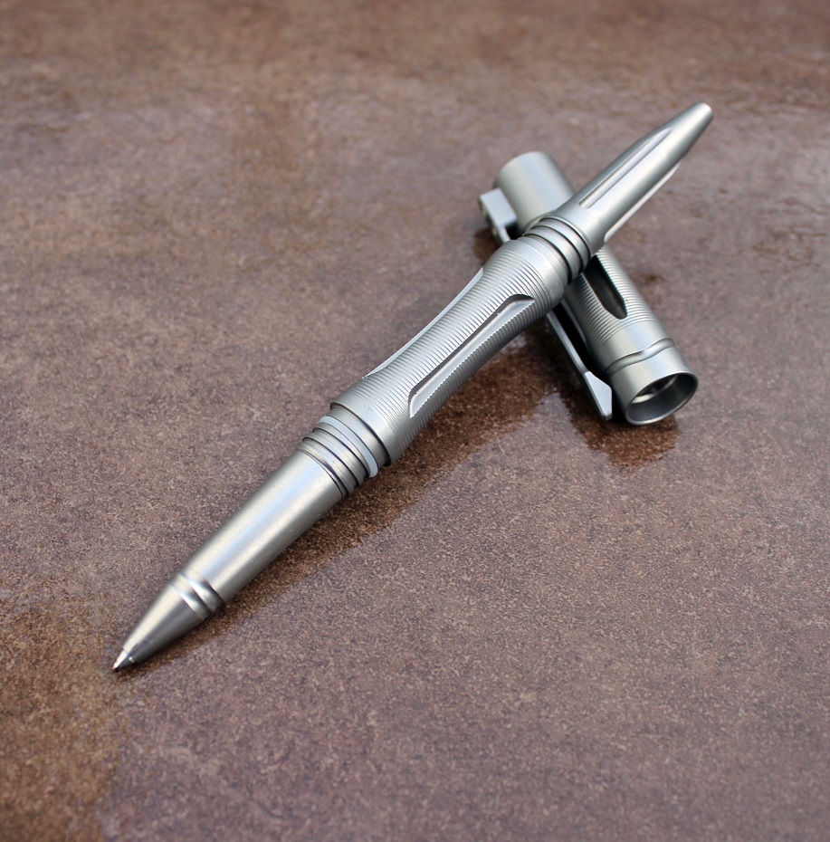 Knivigt värre: Review Fenix T5Ti Halberd, Tactical Pen