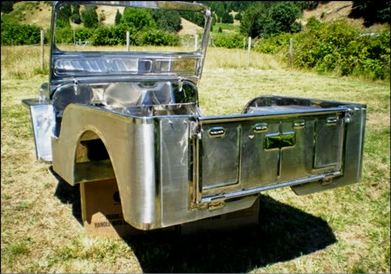 MaharPress: INOX JEEP FILIPINO