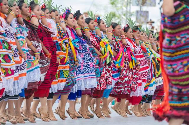 Baile Flor De Piña De Tuxtepec Oaxaca Historia Y Significado Vive