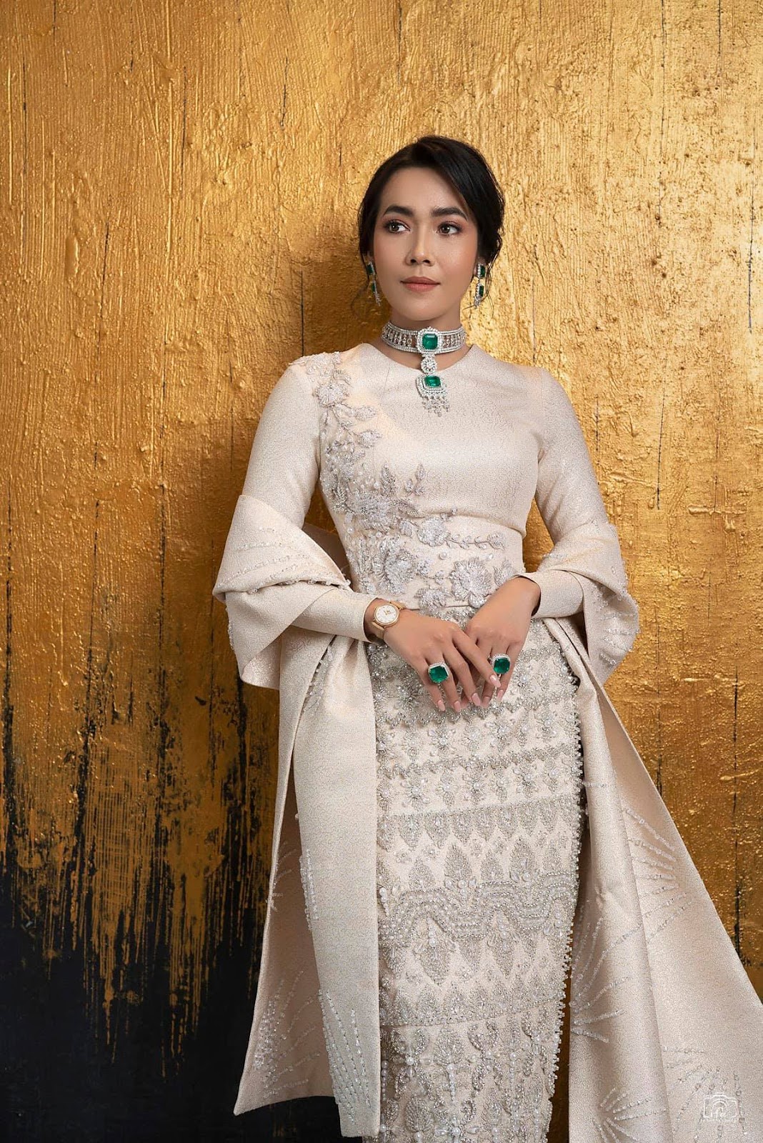 Moe Hay Ko Myanmar Academy Award 2018 Fashion Loreal Paris Myanmar