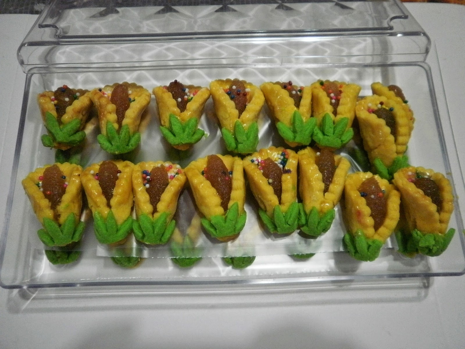 Zara ♥ Baking: TAT NENAS TULIP