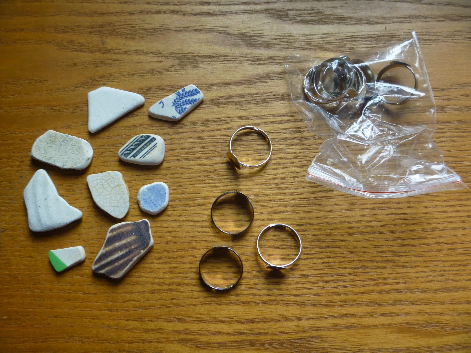 Crafty Green Poet: Sea pottery rings