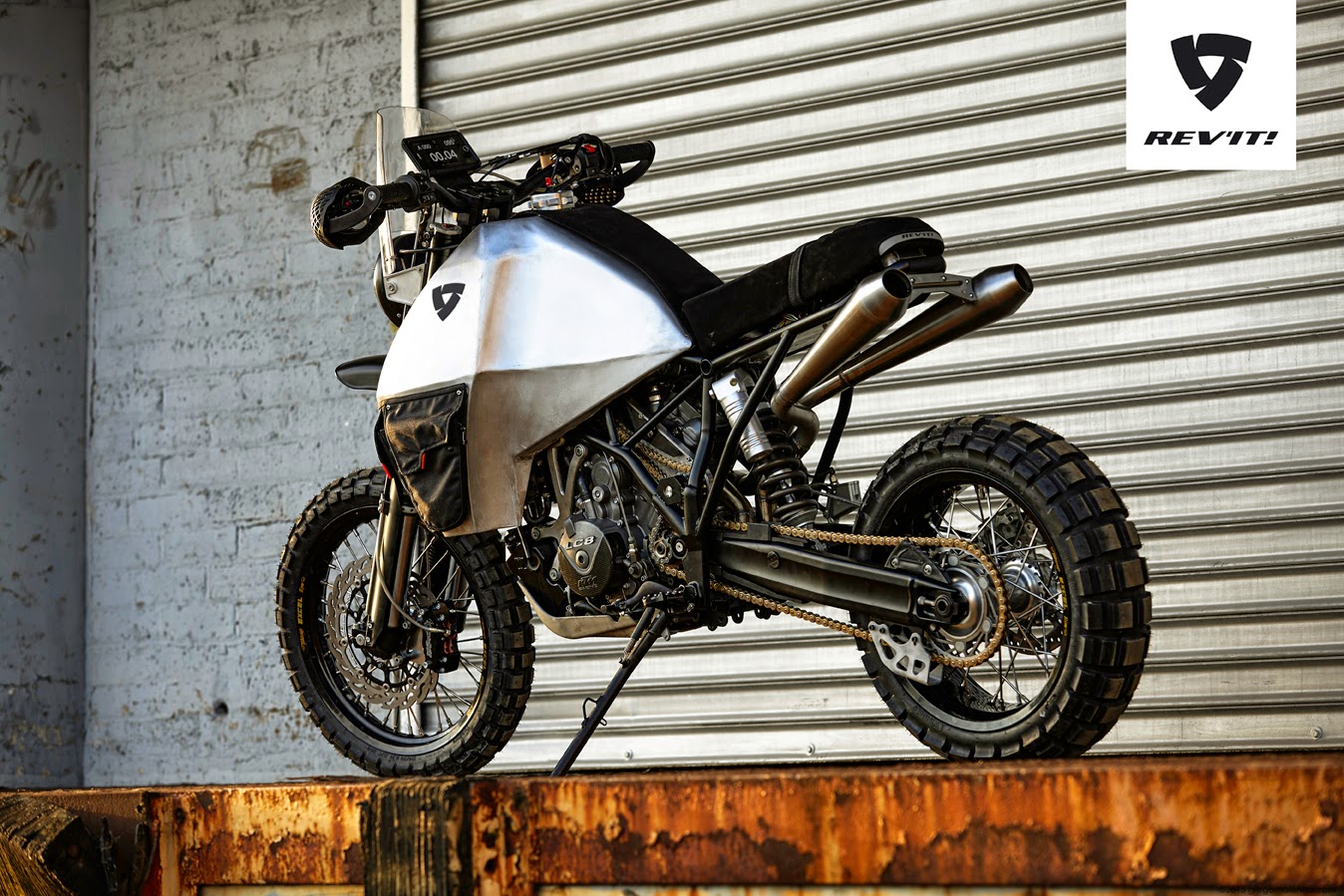 The Rev'it!#95 All Wheel Drive Motorbike - RocketGarage - Cafe Racer ...