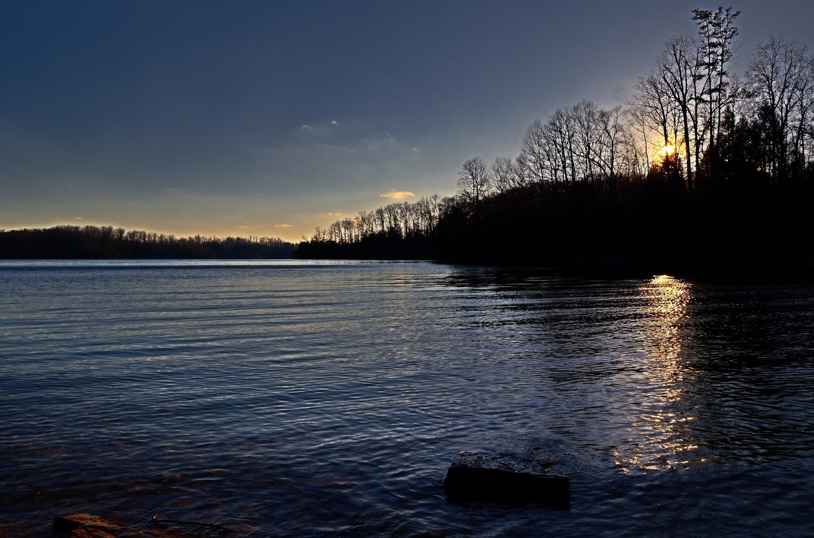 Backpack and Beer: Kayak on Laurel River Lake