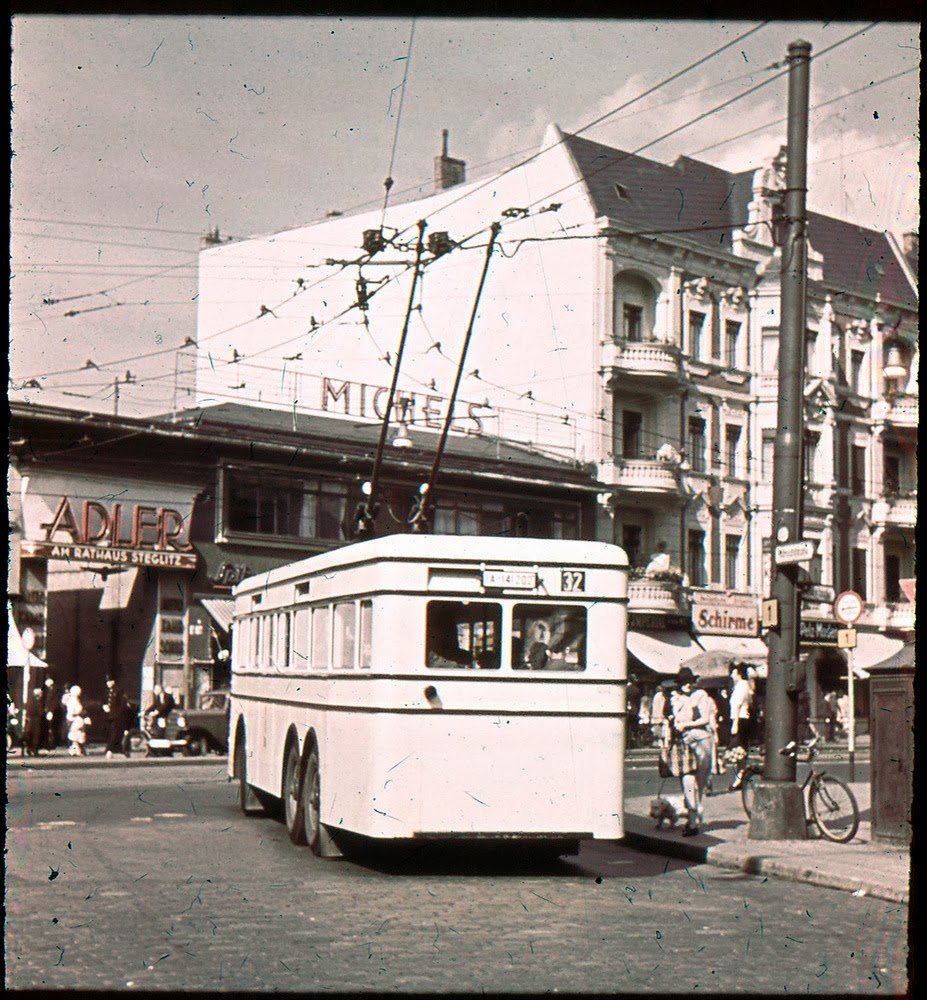 Amazing Color Photos of Berlin in 1937 ~ Vintage Everyday