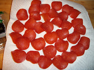 Cooking with love ! : Cipsuri crocante de pepperoni si bacon de curcan ...