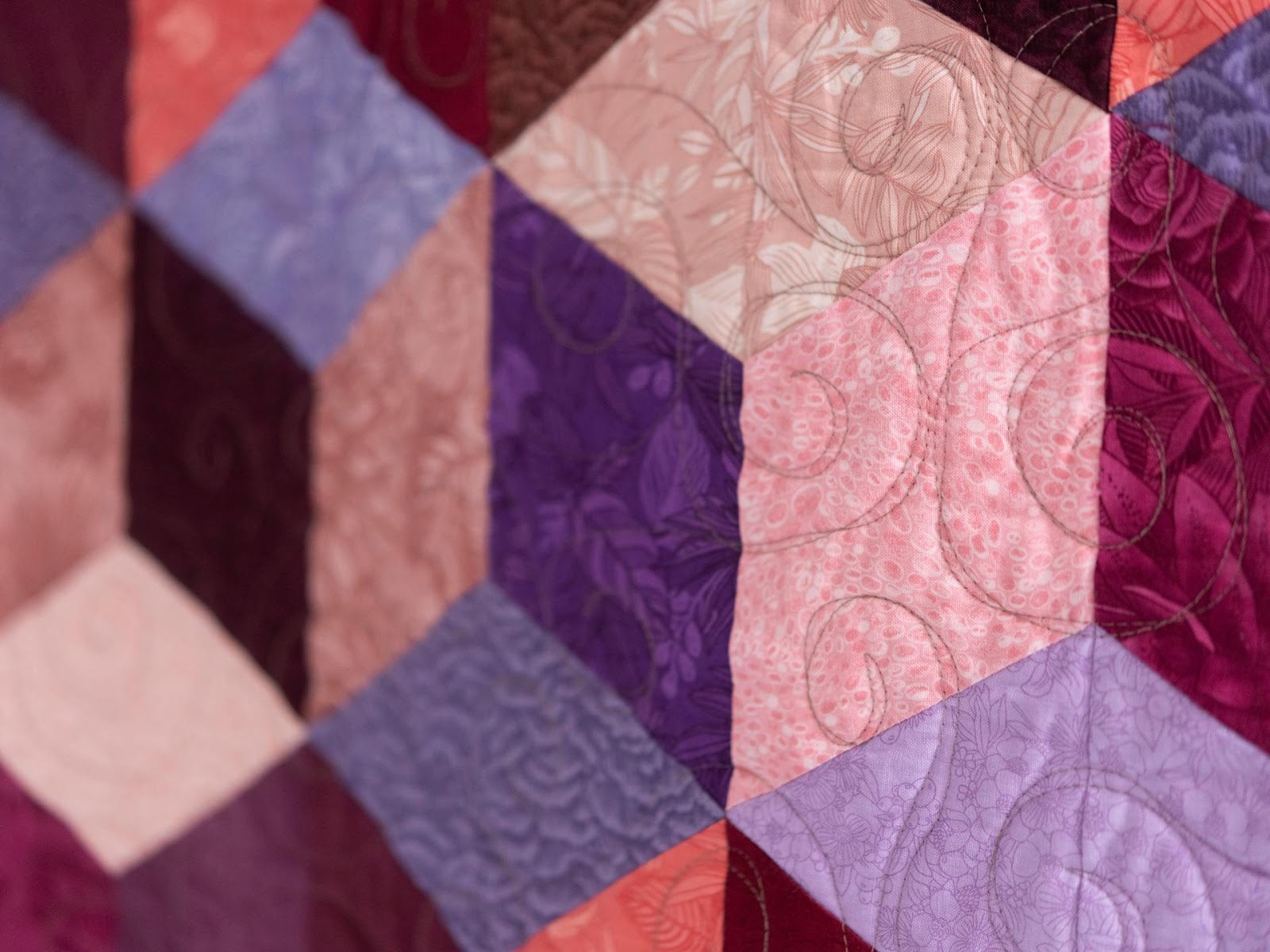Slice of Pi Quilts: Tumbling Blocks Quilt