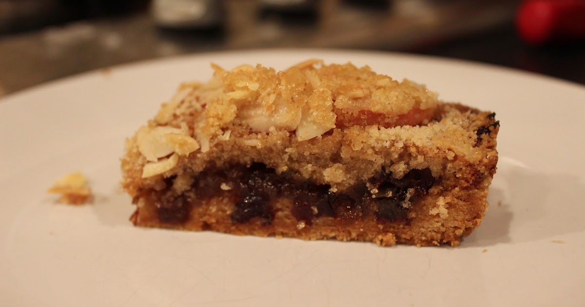 Better Belly Burst!: Mincemeat Crumble Slice