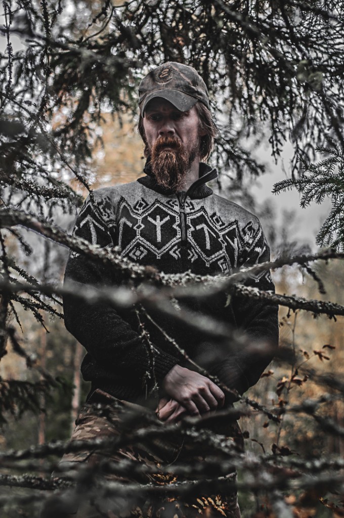 adriconelrock: HULKOFF presenta lyric video