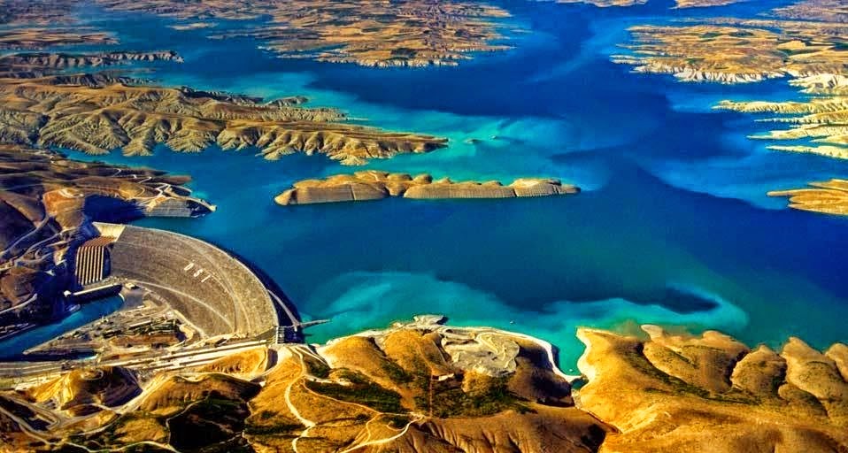 Ataturk dam in the province of Şanlıurfa ~ th3 tourist guide