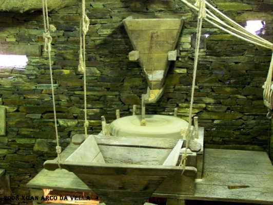 XOAN ARCO DA VELLA: MUIÑOS DE MAZONOVO - TARAMUNDI