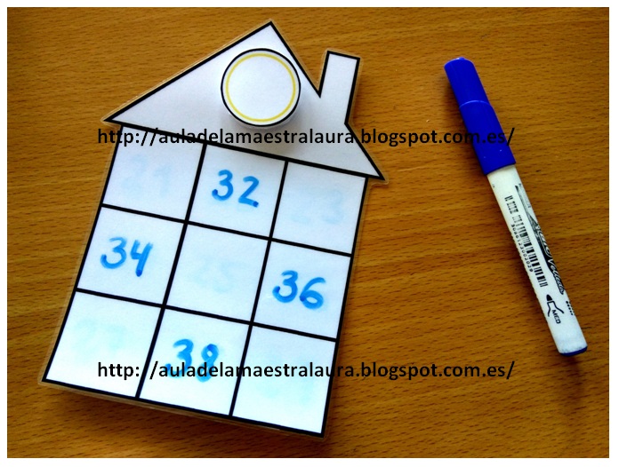 Aula de la maestra Laura: Cada "familia" en su casita