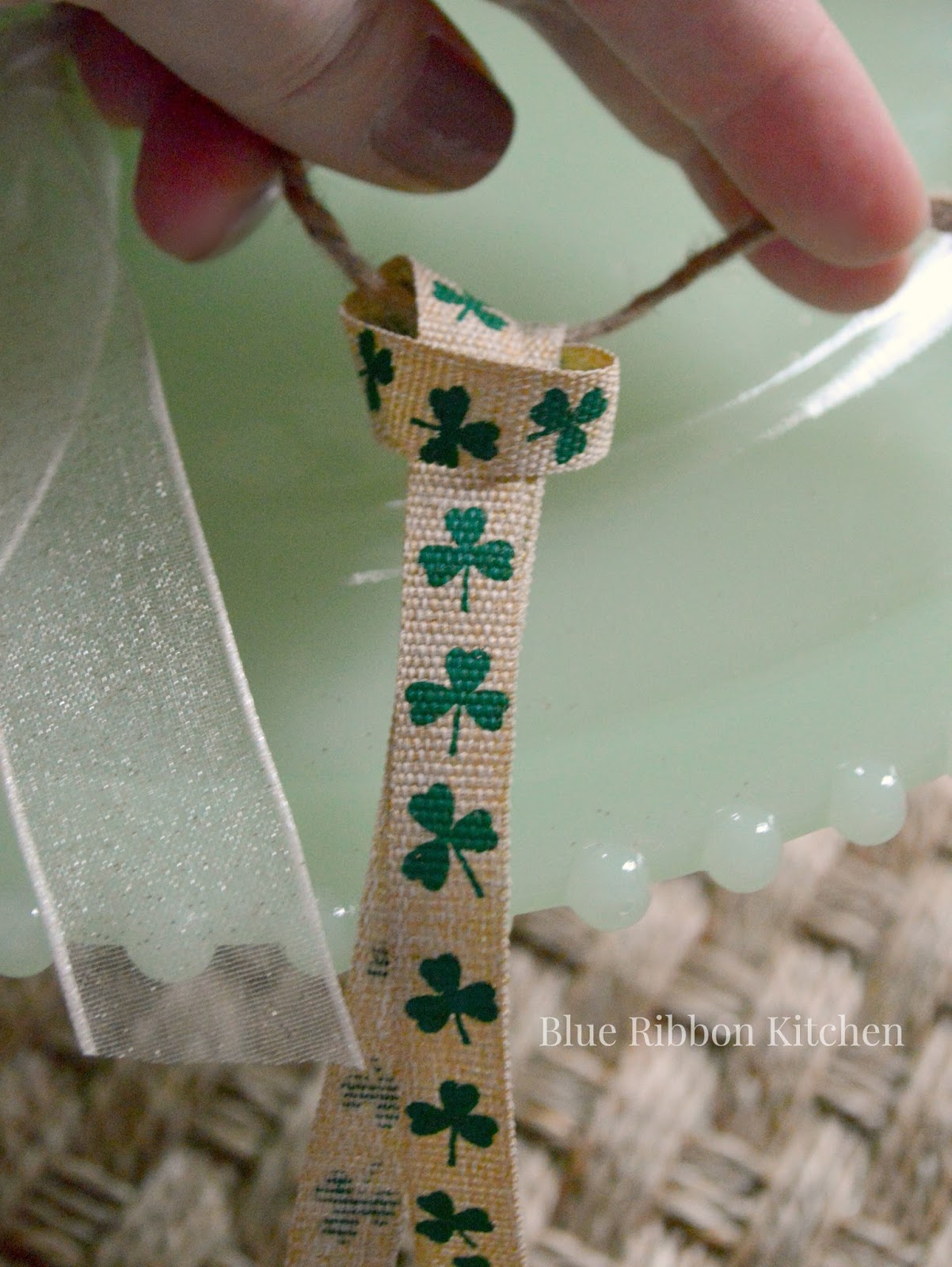 Blue Ribbon Kitchen: My Good Luck Charm | Ribbon Garland
