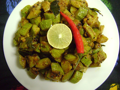 Bethica's Kitchen Flavours: Baby marrow Curry - South Indian Style