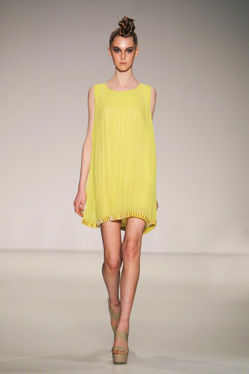 Chic Management: MBFWA Day 1: Miss Unkon Spring Summer 2012/13 CHIC ...