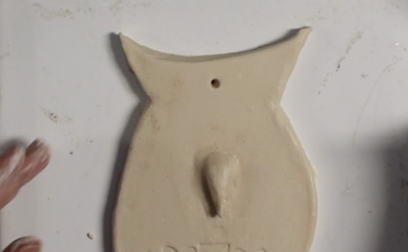 Creative Paperclay® air dry modeling material: DIY Owl Wall Hanging