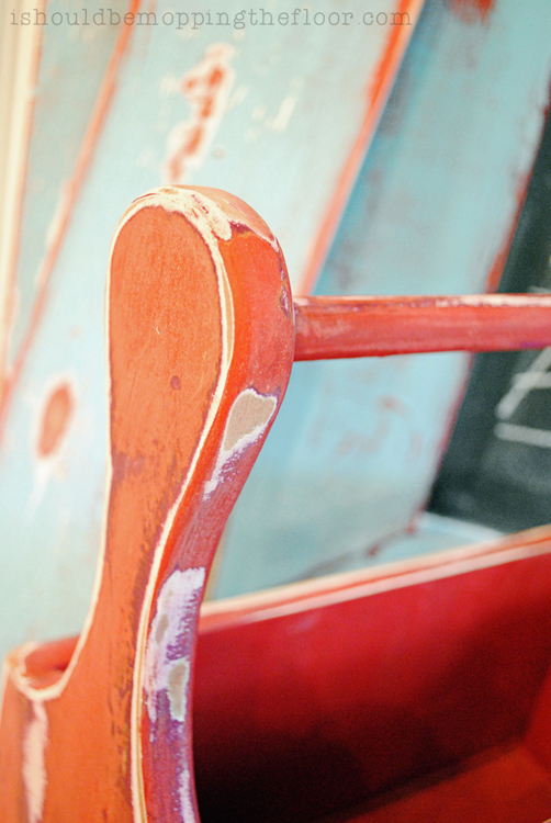 How to Achieve a Chippy Layered-Paint Finish on Wood Pieces | i should ...