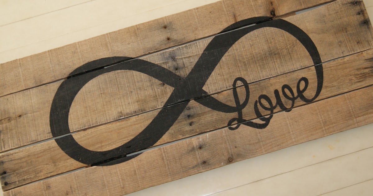 The Life of a Craft Crazed Mom: Infinity Loop Pallet Art