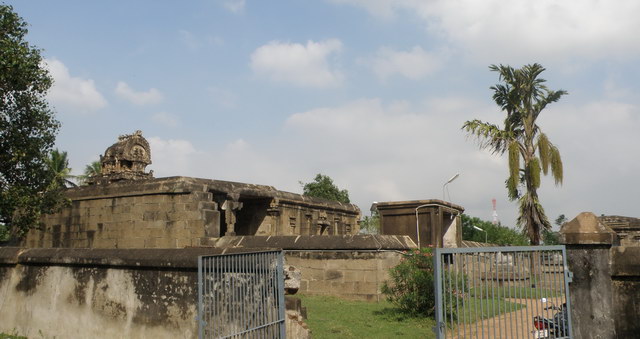 Tamilnadu Tourism: Dharmeshvarar Temple, Manimangalam, Kanchipuram