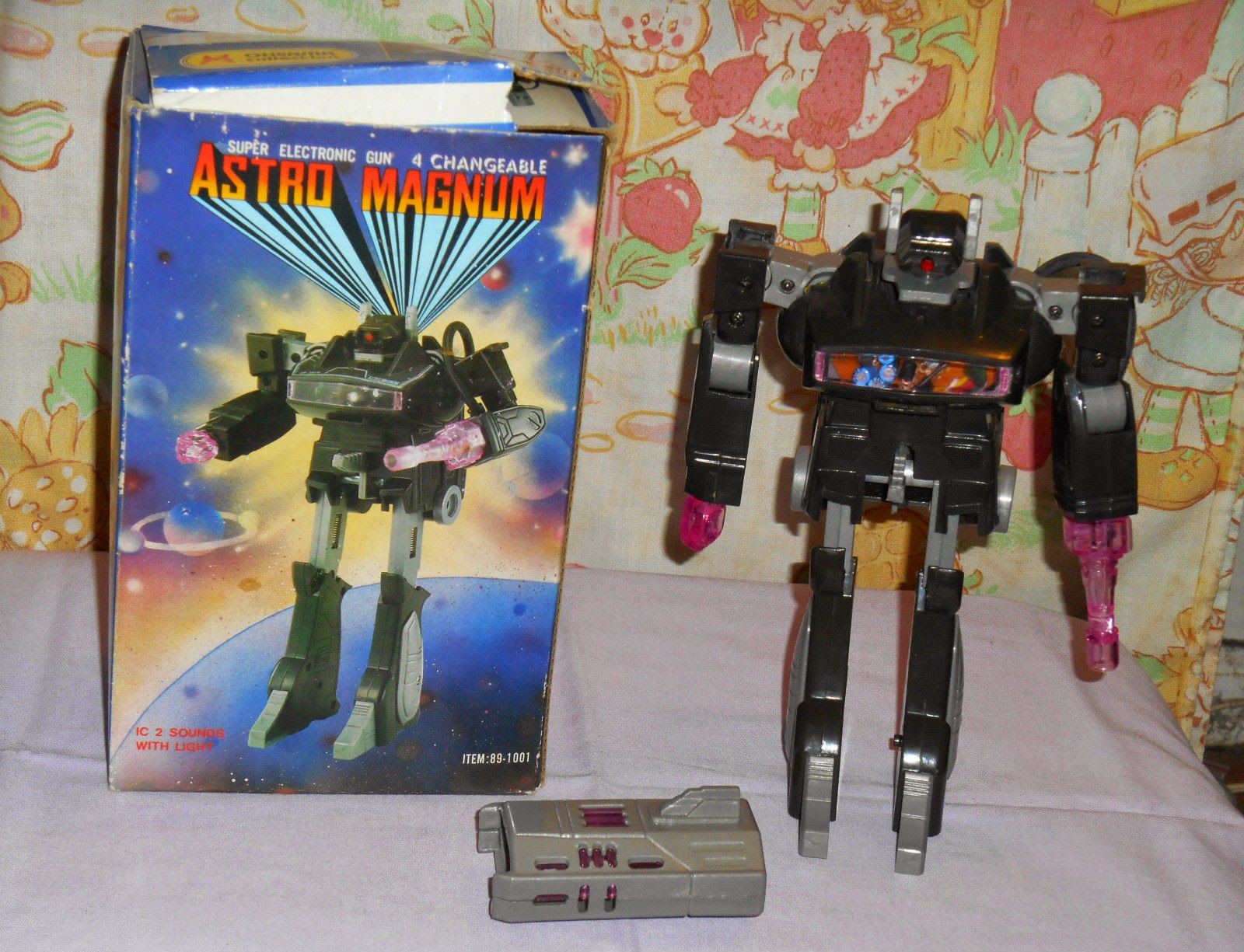 Soundwaves Oblivion: Transformer Toy Archive: Shockwave, ToyCo & Knock ...