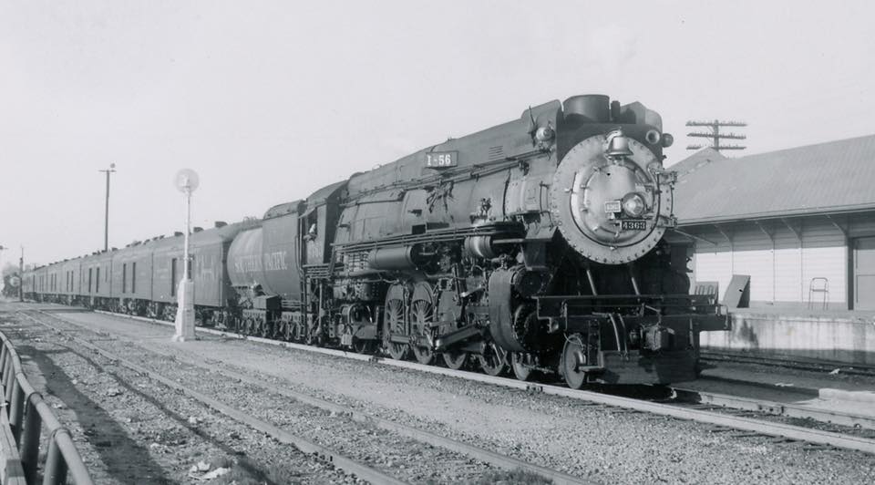 Models and Kitbashes by NightOwlModeler: Modeling SP Road Engines (Part 5) - Passenger Steam