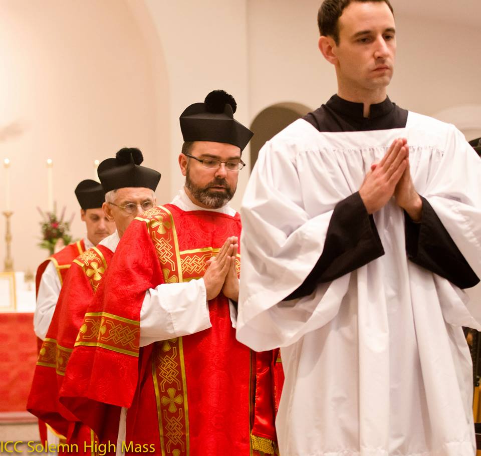 Asociación Litúrgica Magnificat: La Misa tradicional en una parroquia ...