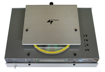 Cynical Audio: 47 Laboratory 終於有新套件了！