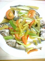 rainbowdiary: Recipe - Steam Batu Fish (Yellowtail Scad) With Pickled ...