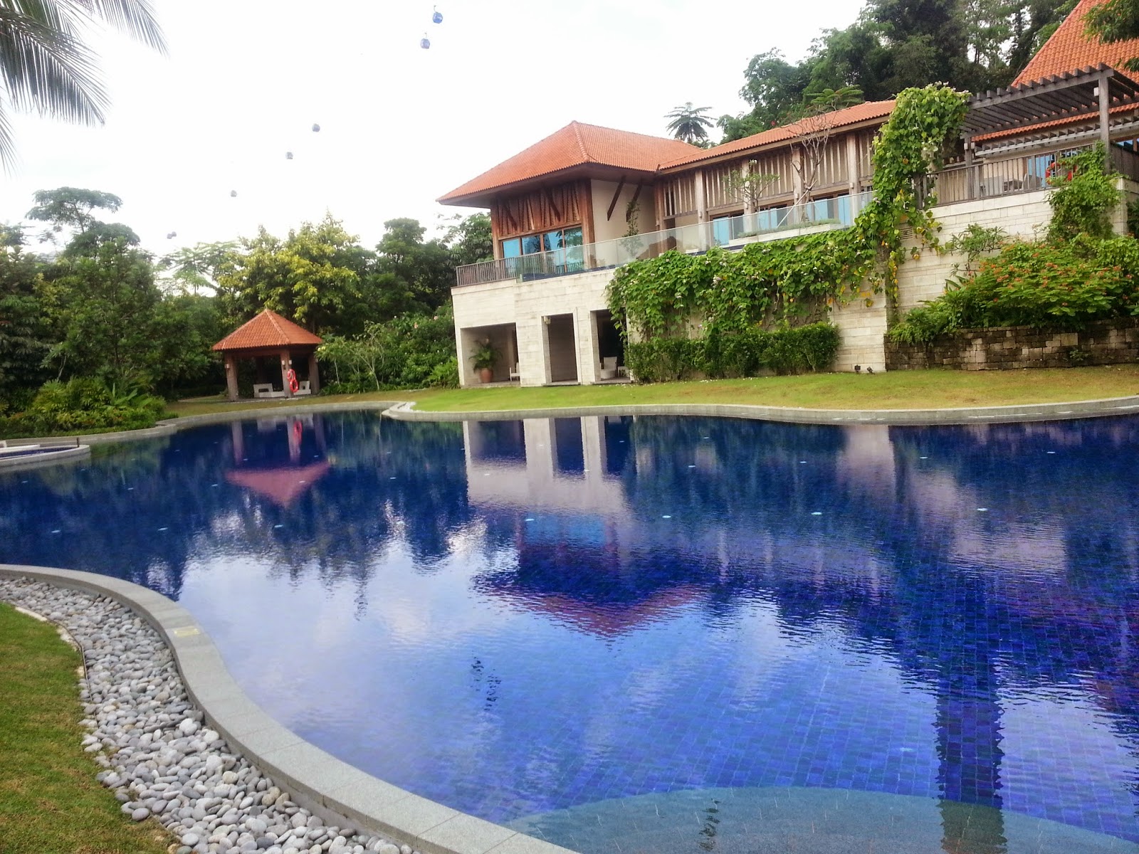 Zephyrous Travels: [Hotel Review] - Equarius Hotel (Deluxe Room ...