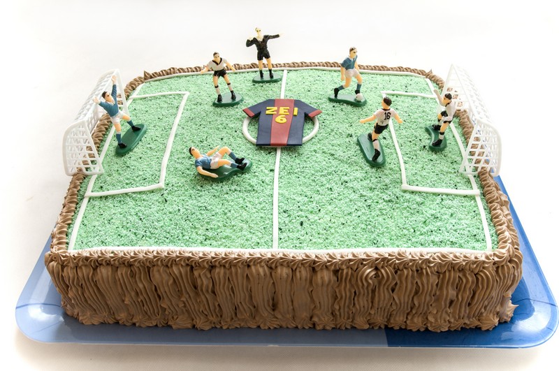 Moj svet kuhanja in priprave sladic: Torta Nogometno igrišče in dres ...