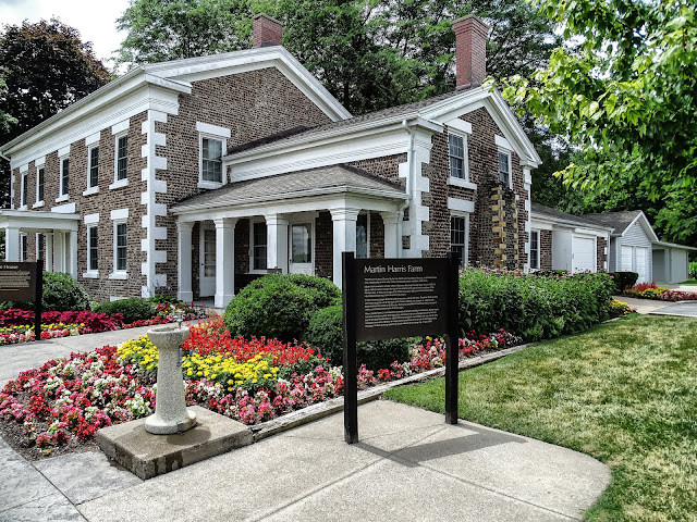 Walking Arizona: The Martin Harris Farm