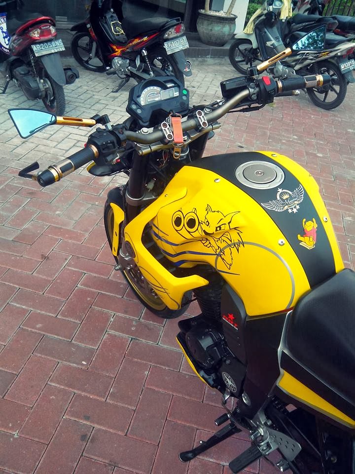 Byson Simpel Elegan | Pajang Foto Yamaha Byson / FZ1 Modification