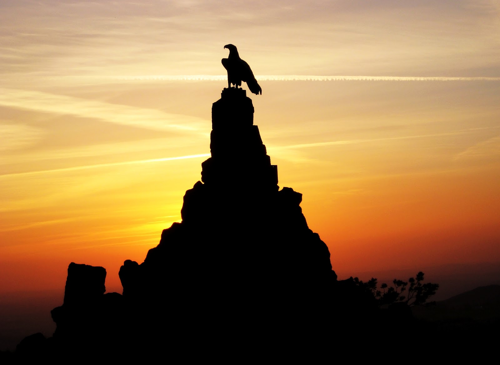 Nada Irreal Existe: Ahora mismo