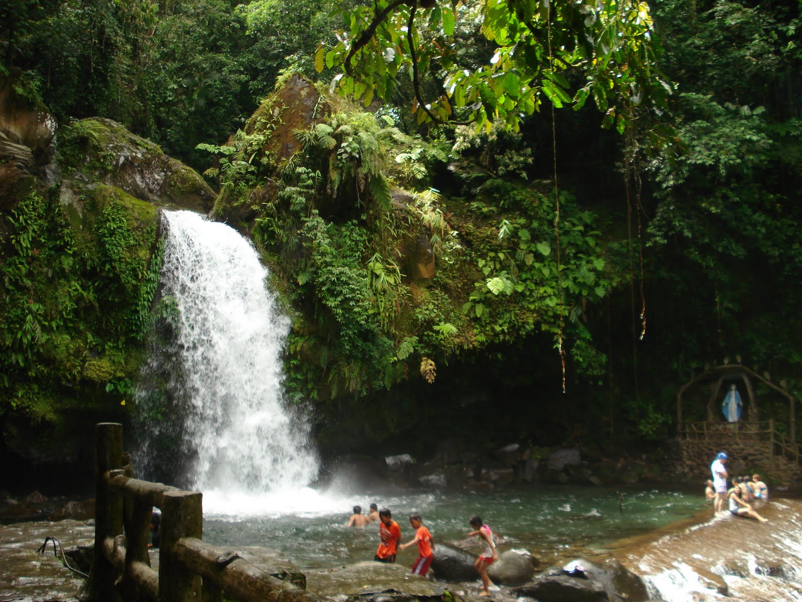 litratOrama: Majayjay Falls II