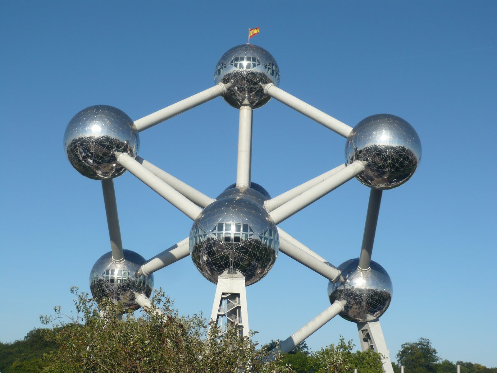 Stitches etc.: Atomium