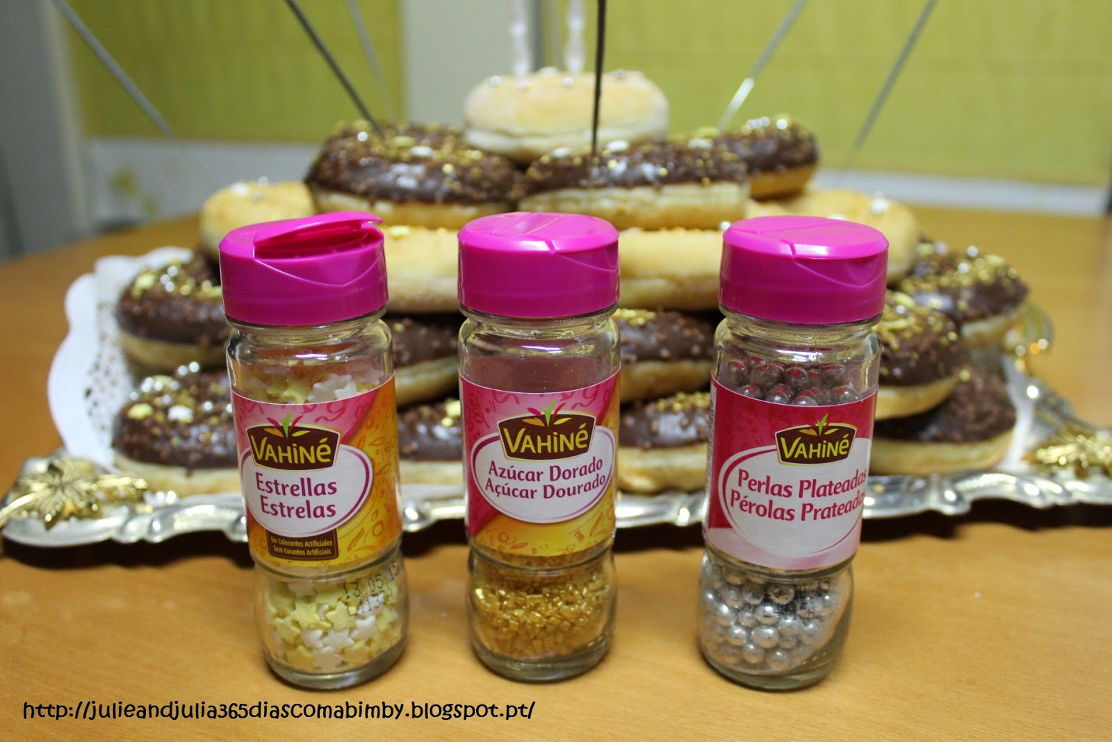 Julie and Julia 365 dias com a Bimby: BOLO DE ANIVERSÁRIO DE DONUTS