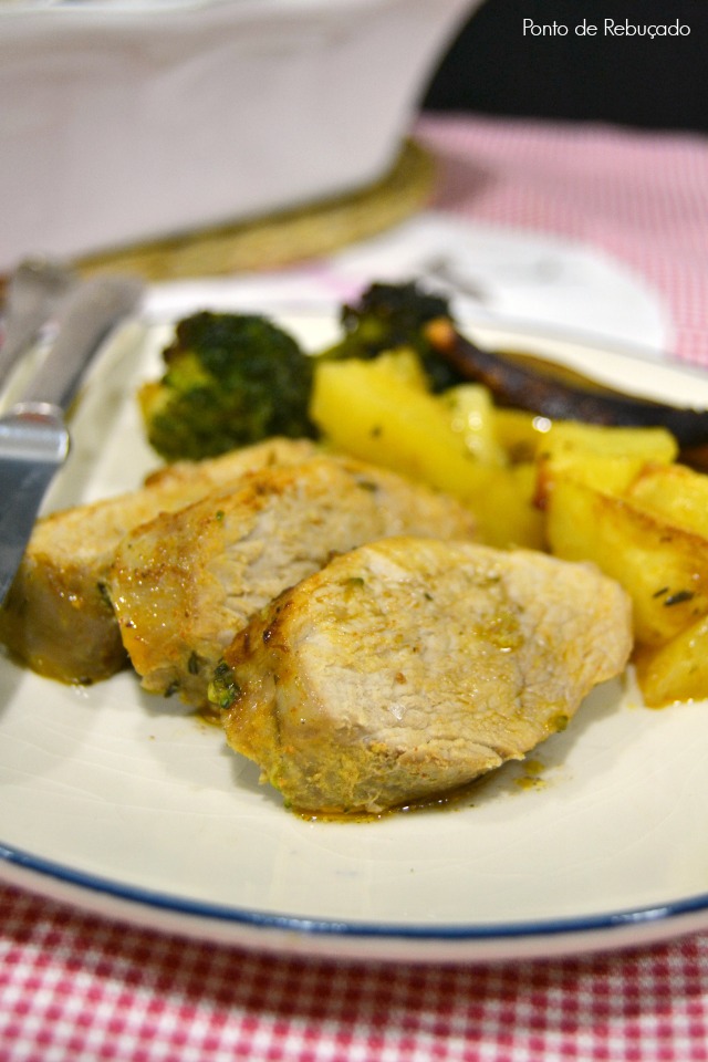 Ponto de Rebuçado Receitas: Lombinho de porco assado com batatas e legumes