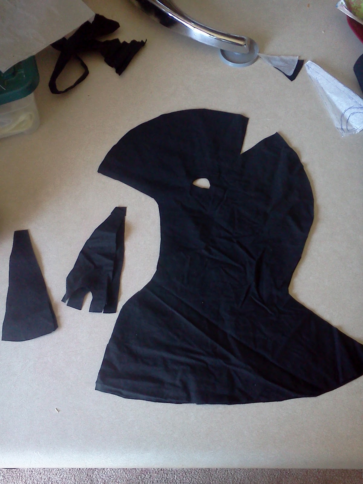 DIY Project Crazy: Bat Gril (Batman/Ninja) Hood