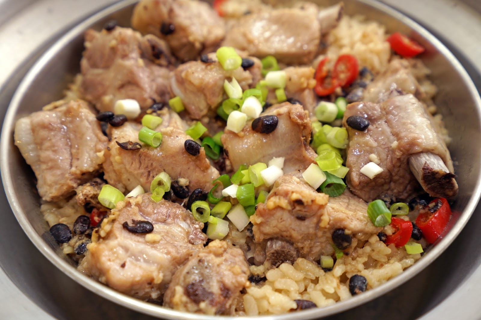 [食譜] 豆豉排骨蒸飯。電鍋簡易料理 | 西西烹飪筆記