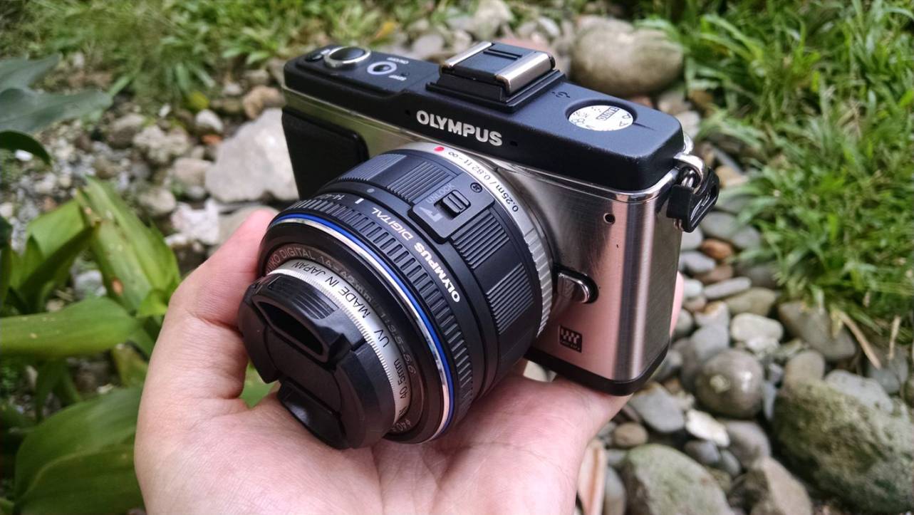 (SOLD) Kamera Mirrorless Olympus EP-2 + Lensa 14-42mm - PROKAMERA ...