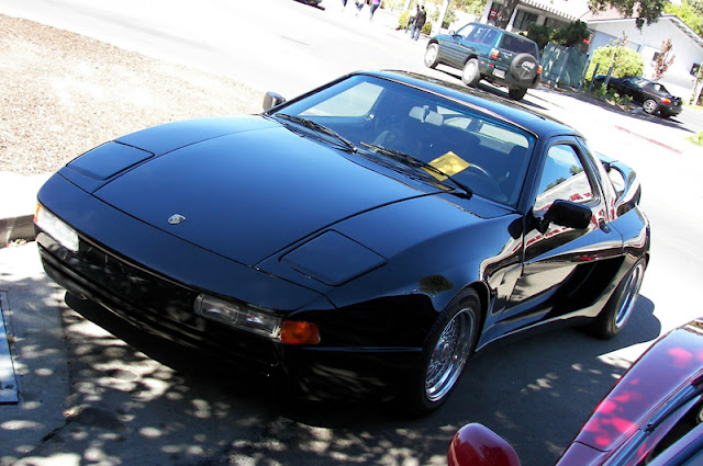 Insomniac Garage: Curiosity: Custom Widebody 1986 Porsche 928