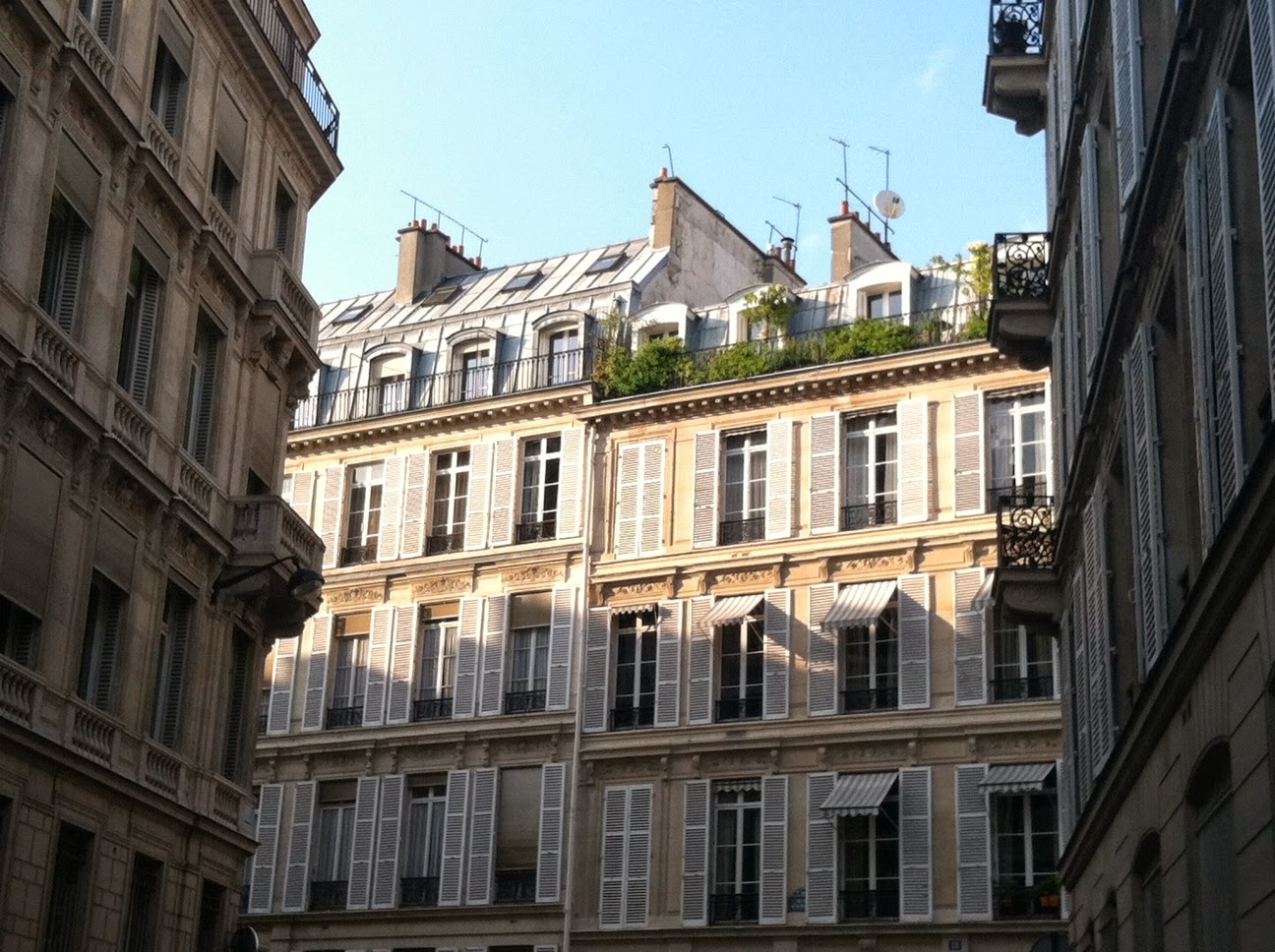 Chopin with Cherries: A Tour of Chopin's Paris - Square d'Orleans ...