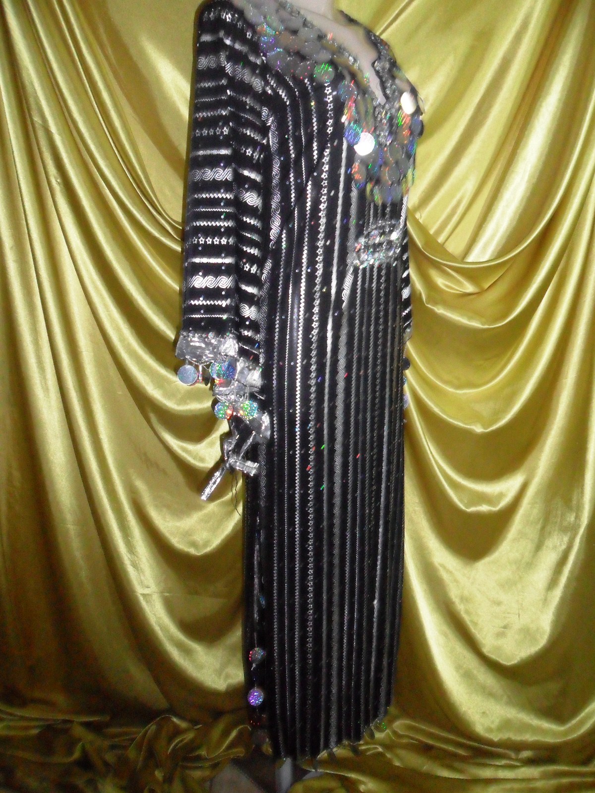 Atelier Yasmin Hassanein - Trajes para Dança do Ventre - Bellydance ...