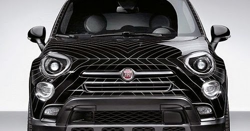 Fiat 500 USA: Fiat 500X "Black Tie" Show Car
