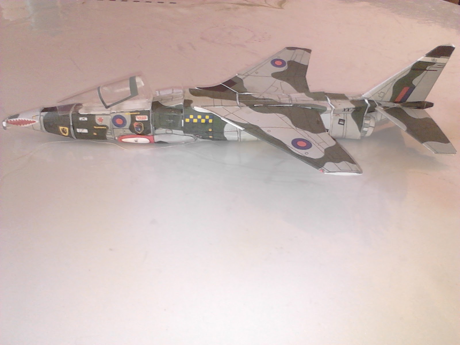 PAPERCRAFT ~ Avion Jaguar MK-1