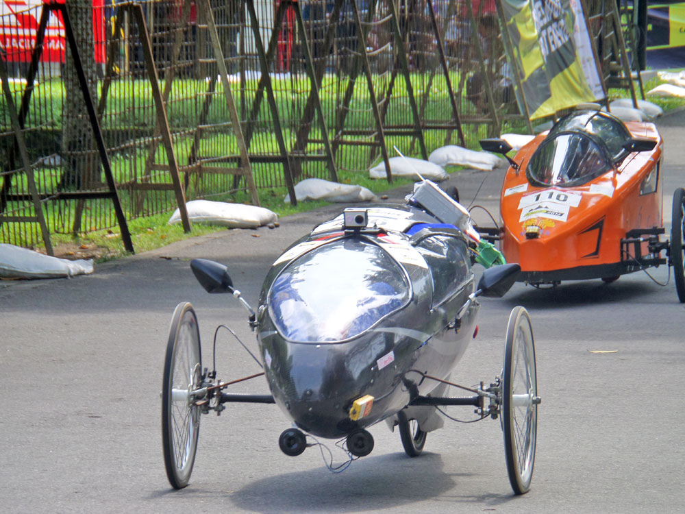 KOMPETISI MOBIL HEMAT ENERGY (KMHE) ~ Electric Art- Bogipower.com