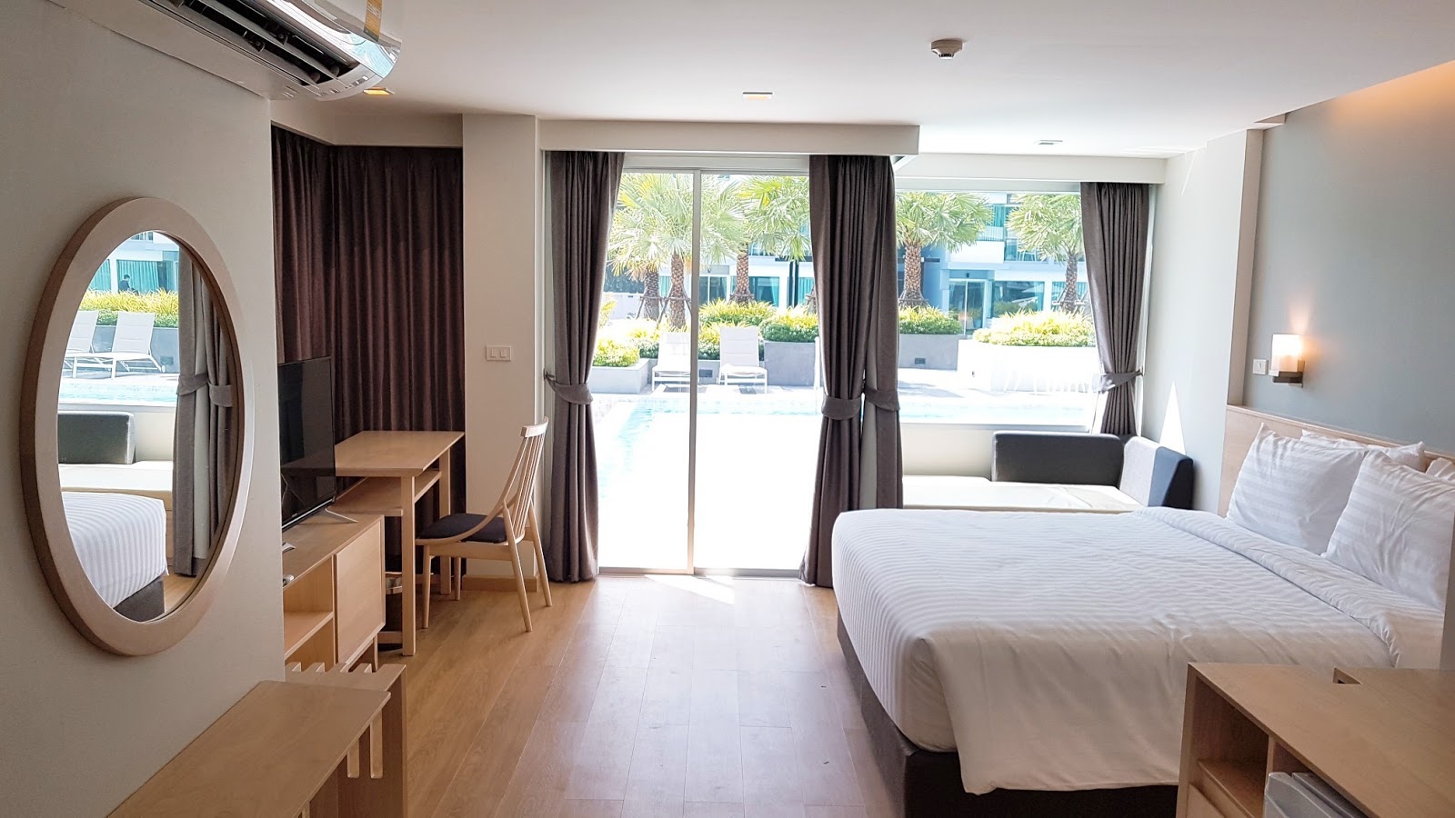 รีวิว :: Bay Window@Sea Hotel, Cha AM โรงแรมติดหาดชะอำ เพื่อการพักผ่อน ...