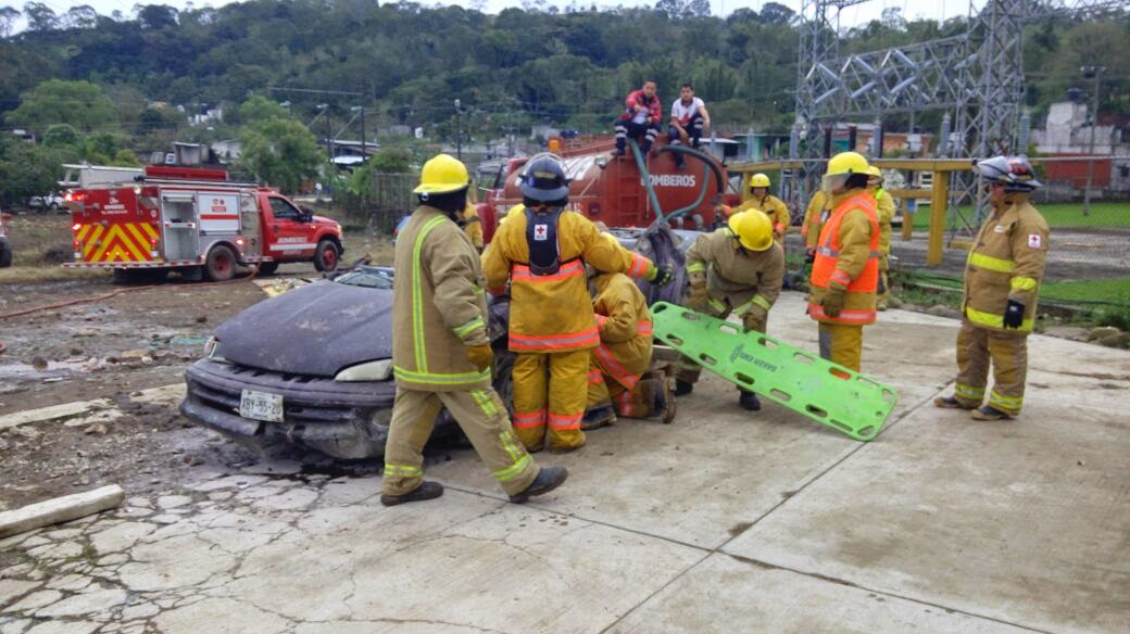 Prácticas de taller de extracción vehicular. - Noticiero G ::: Diario ...
