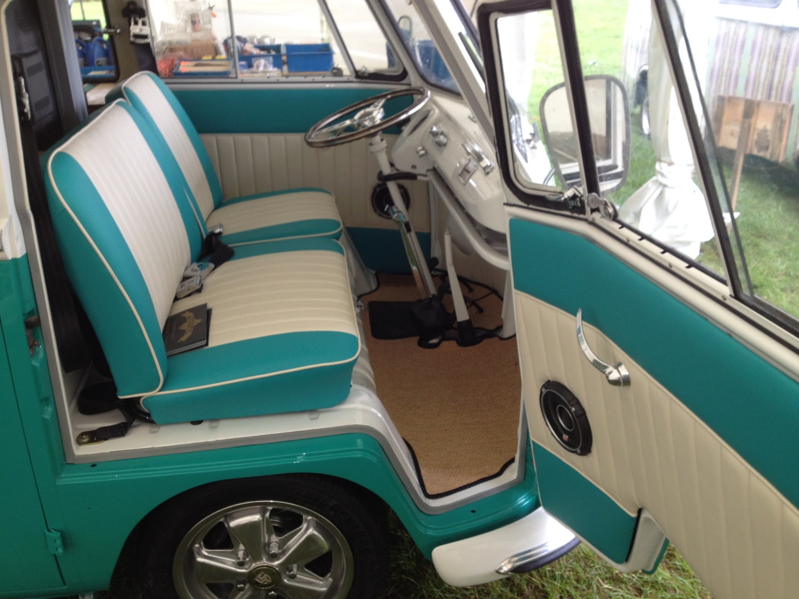 Colin Rouse Auto Trim Cornwall: Vw split screen complete re-trim